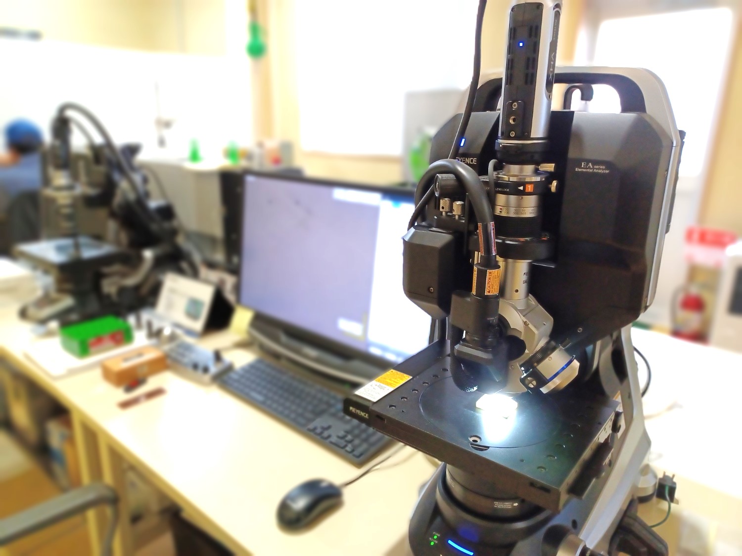 KEYENCE-VHX-8000EA-300 – 中島産業株式会社